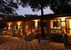 Best Place to Stay in Matheran | Matheran Hotels | Cottage Types Rooms